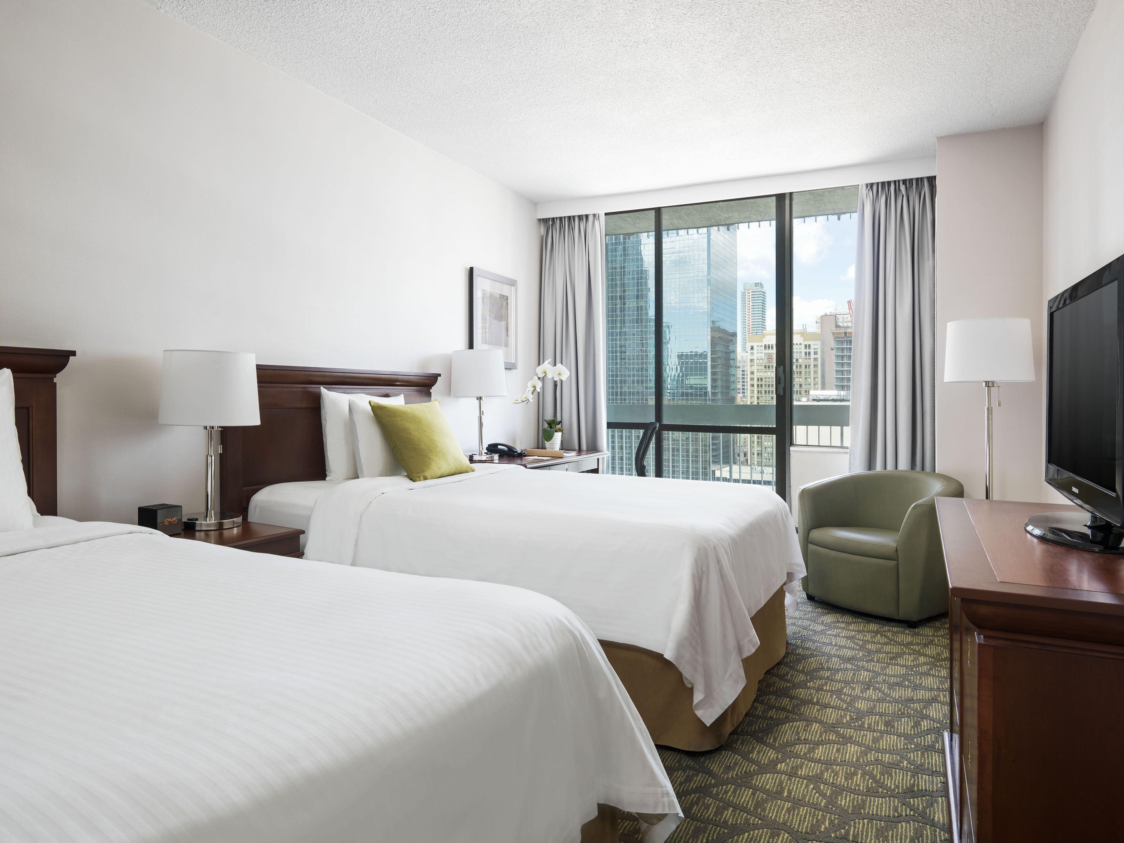 CHELSEA HOTEL TORONTO | ⋆⋆⋆⋆ | CANADA | SEASON DEALS FROM $124